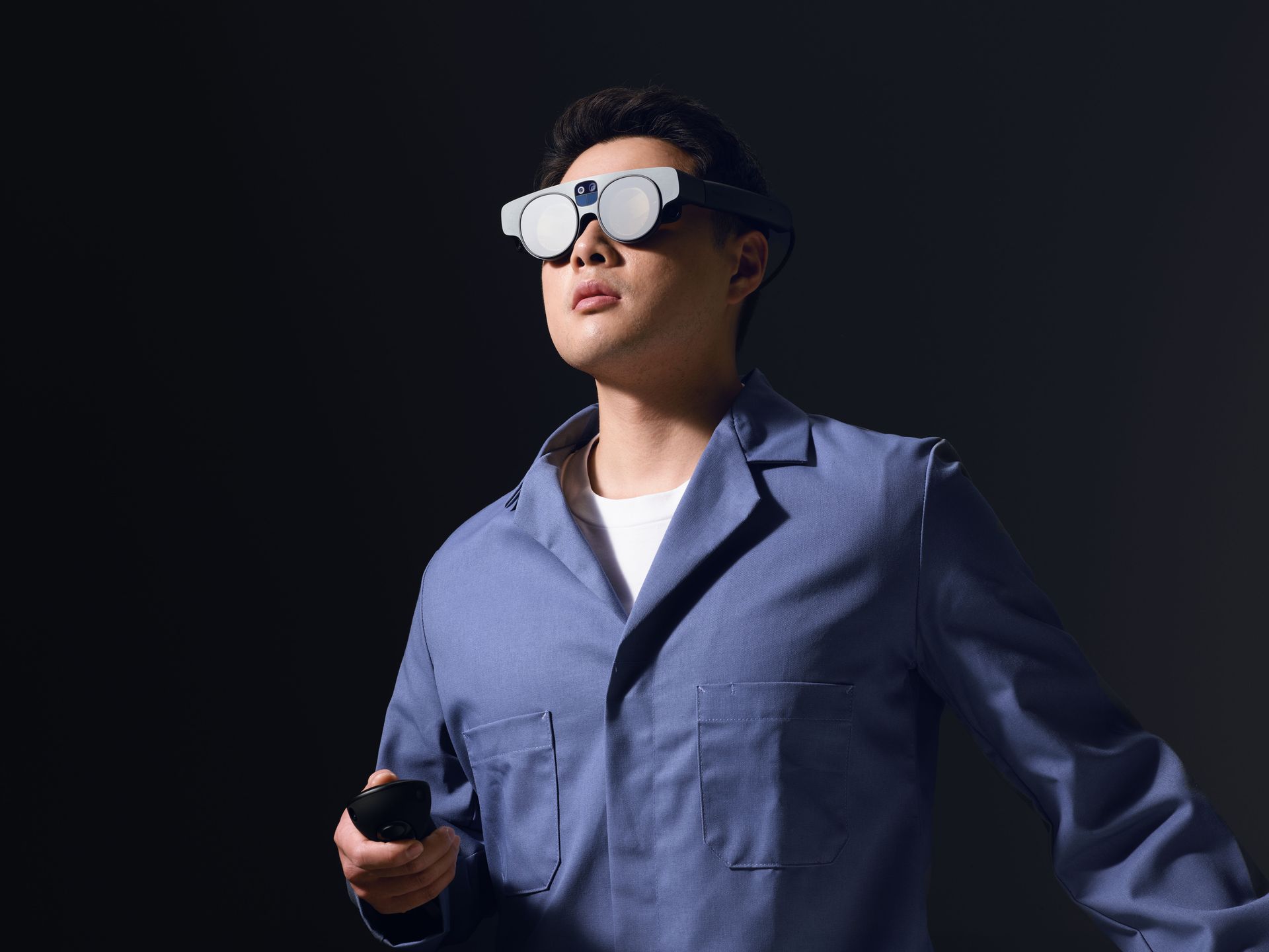 Expand Reality: Magic Leap AR Glasses & Software Solutions